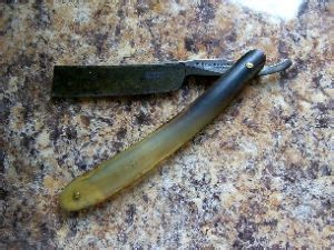 The history of straight razors - Invisible Edge