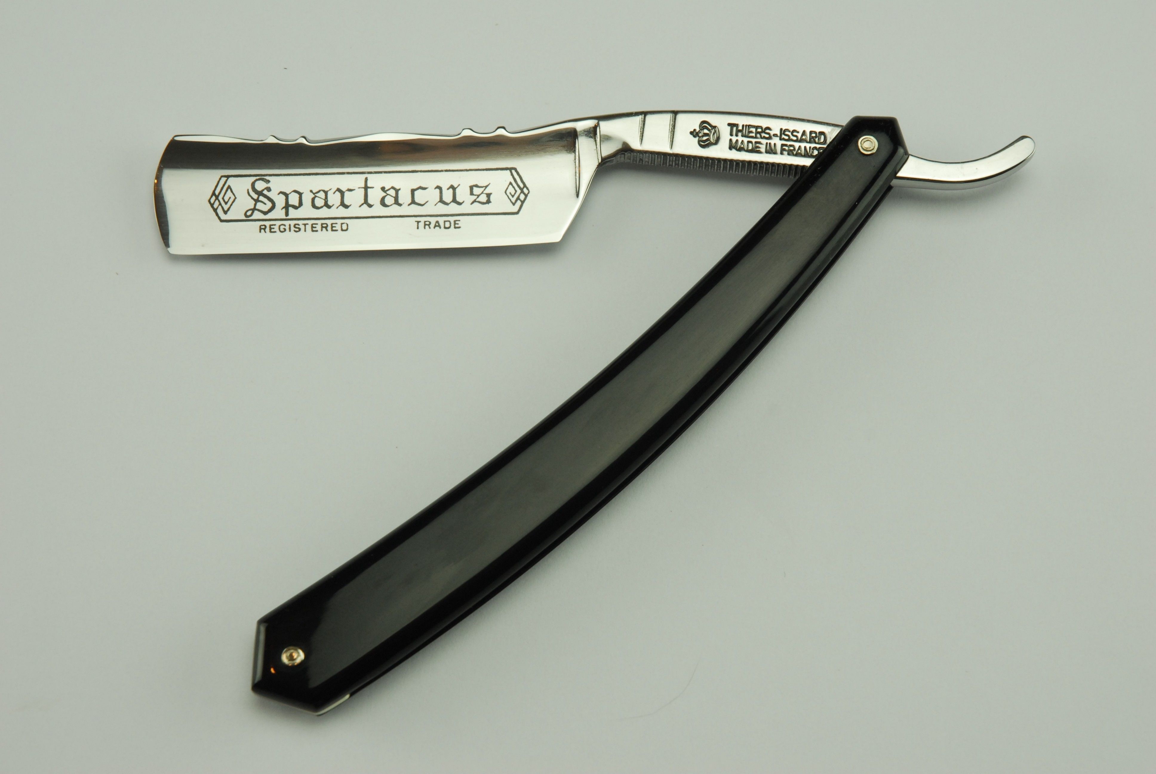 TI 6/8 Flower Black Horn Straight Razor|The Invisible Edge